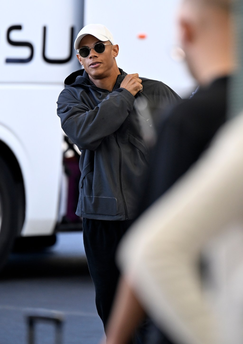 Billionaire David Geffen, 83, reunites with 33-year-old boy toy on his ...