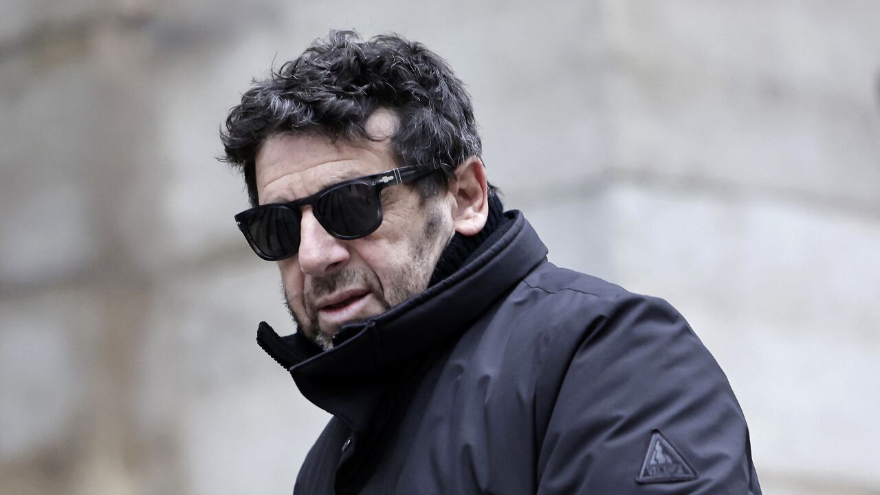 Franse zanger Patrick Bruel in verdenking gesteld van verkrachting