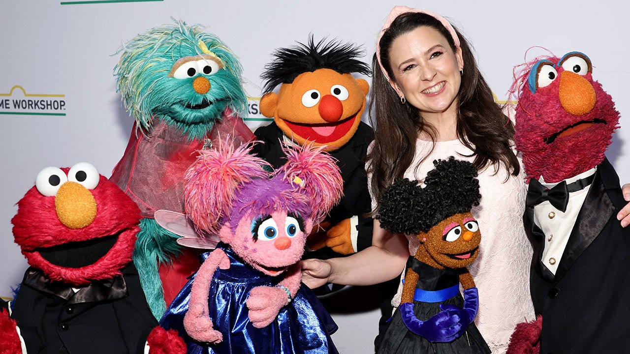 Children's entertainer Ms Rachel asks 'why are we terrorizing children ...