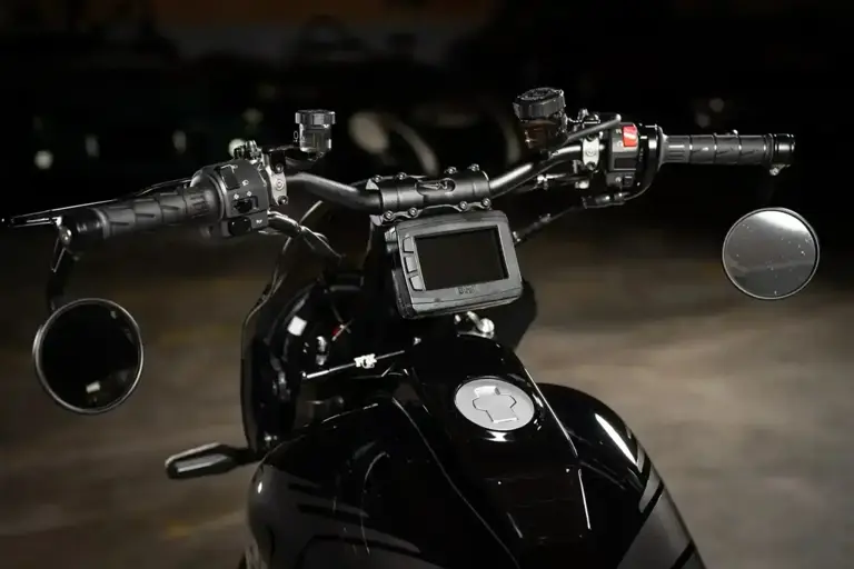 Buell lancia la Cafè Racer da 200 cv. Ma non la farà