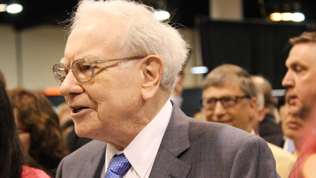12 Warren Buffett principles for financial security
