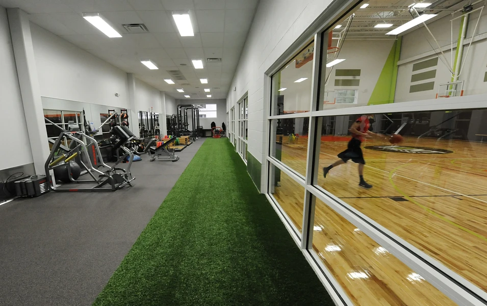 Smart gym flooring choices for every workout space