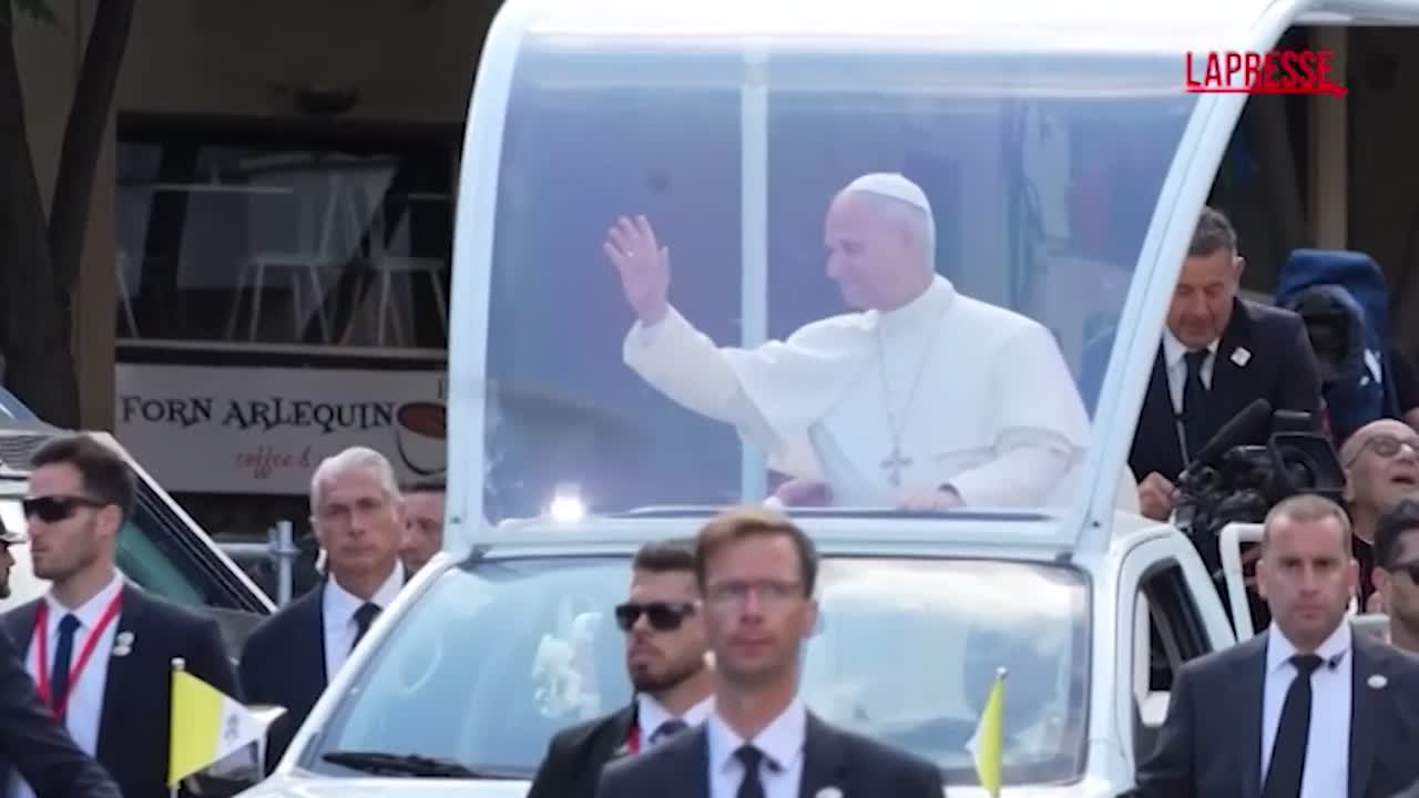 Papa Leone XIV alla Sagrada Familia: Prevost accolto dai reali di Spagna