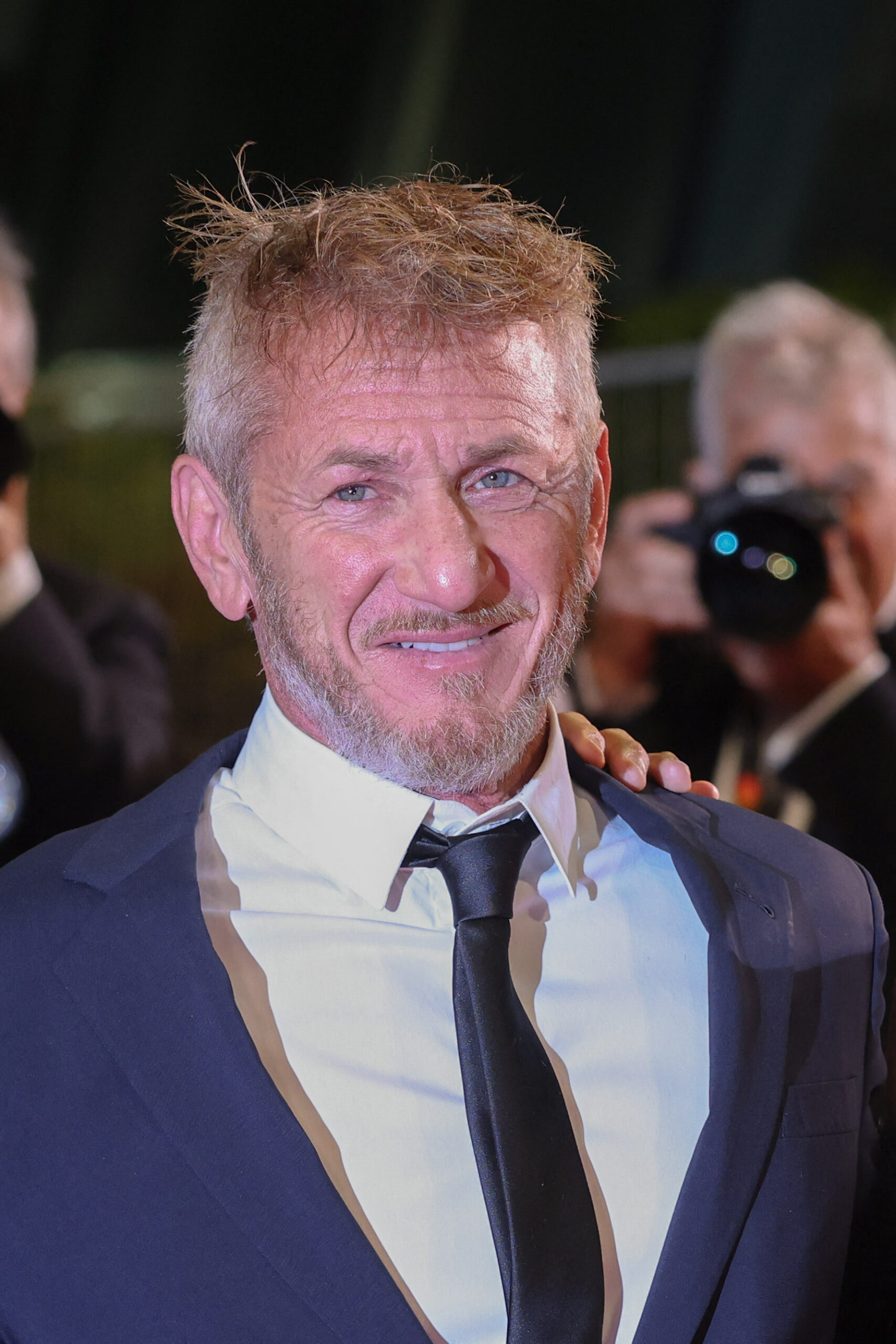 Sean Penn labeled 'biggest dirtbag in Hollywood' over Holocaust remarks