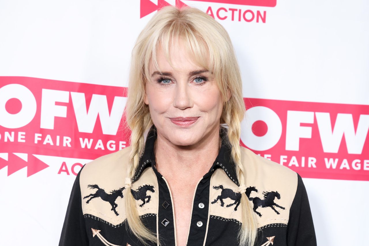 Love Story star Sarah Pidgeon responds to Daryl Hannah's and Jack ...