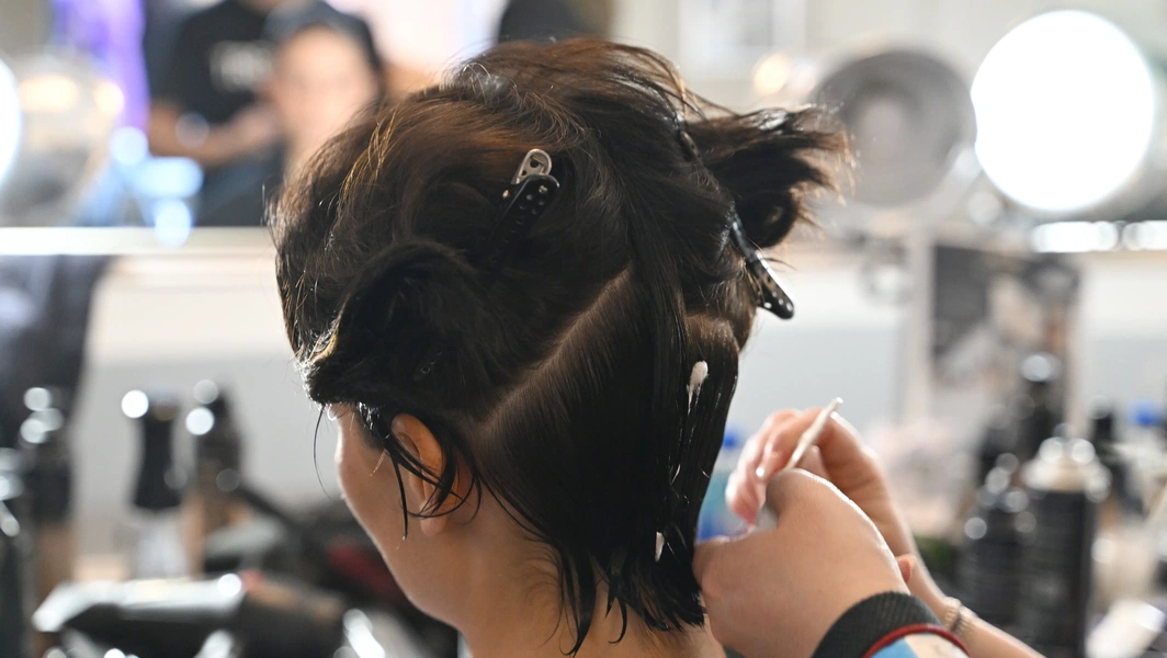 12 volumizing haircuts for fuller-looking hair