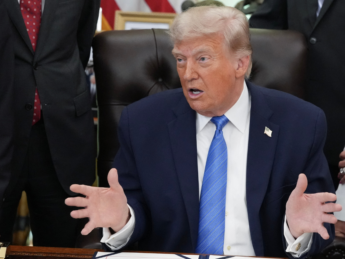 Donald Trump says only 'right people' will enter US as Iran fan tickets ...