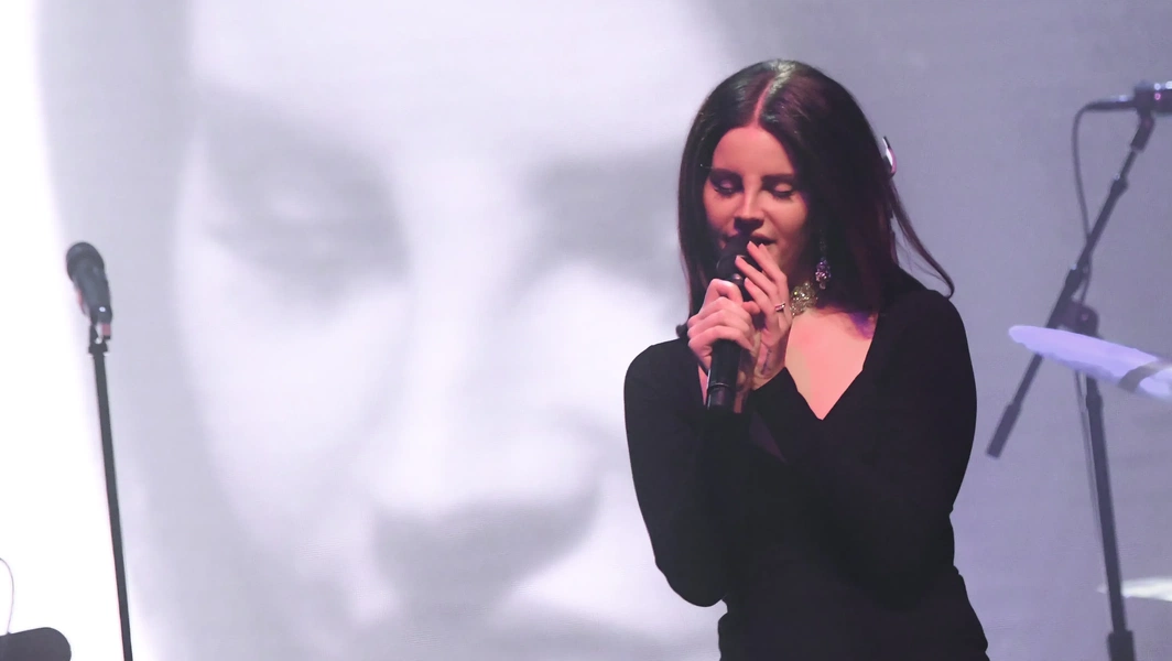 12 underrated lead singers across genres