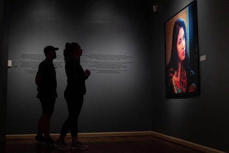 'Selena Forever' showcases large-scale portraits at Briscoe Western Art ...