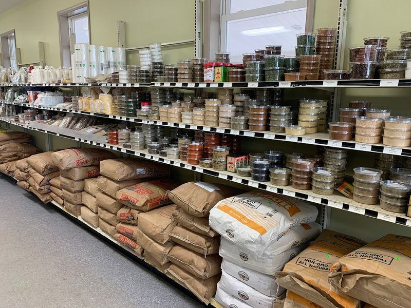 This Mennonite market in Minnesota draws crowds for its homemade sandwiches