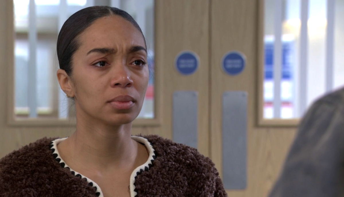 EastEnders’ Chelsea makes devastating confession in emotional hospital ...