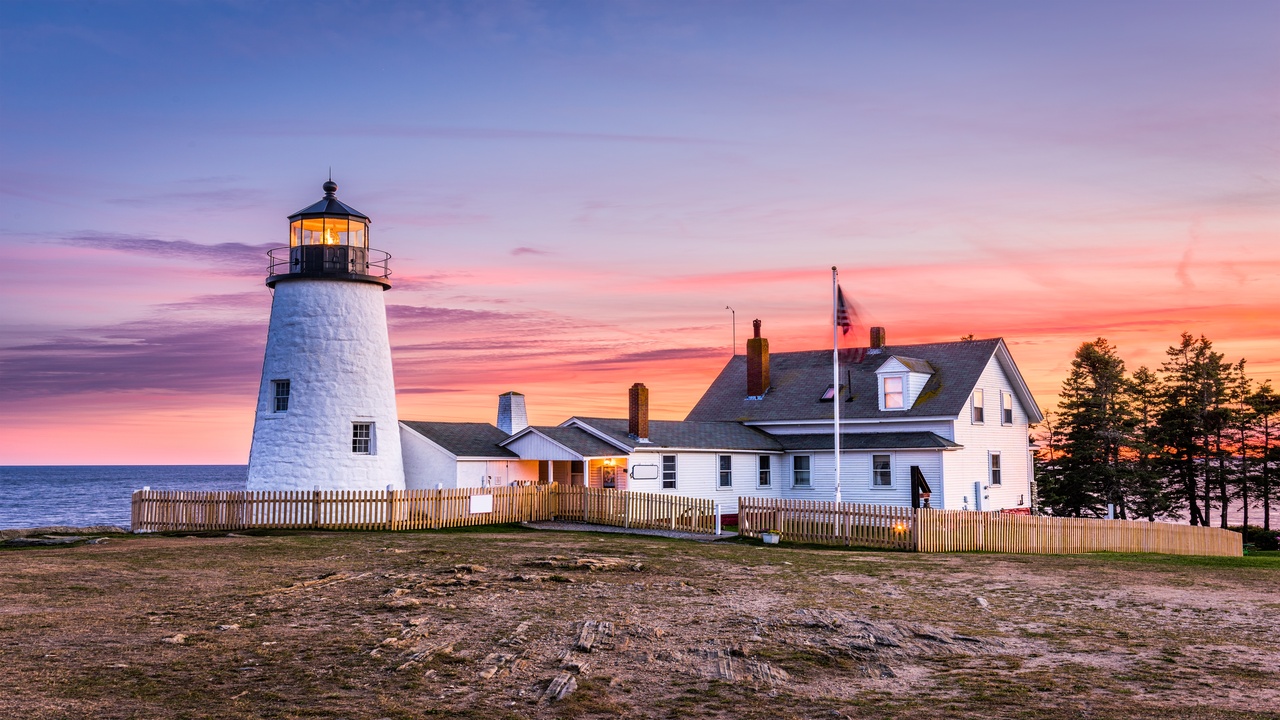 Pemaquid Point in Maine has raw coastline, colonial ruins, and a beach ...