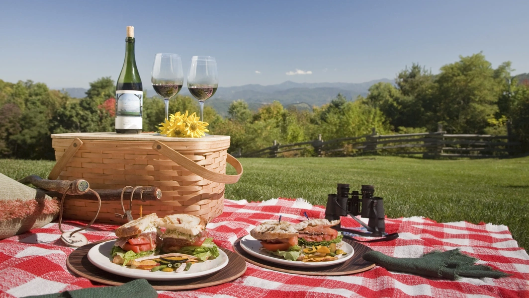 19 fresh and flavorful summer picnic recipes