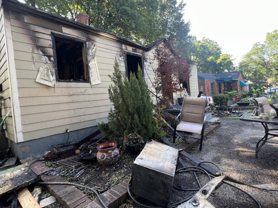 'Worst feeling ever': Family struggles after house fire