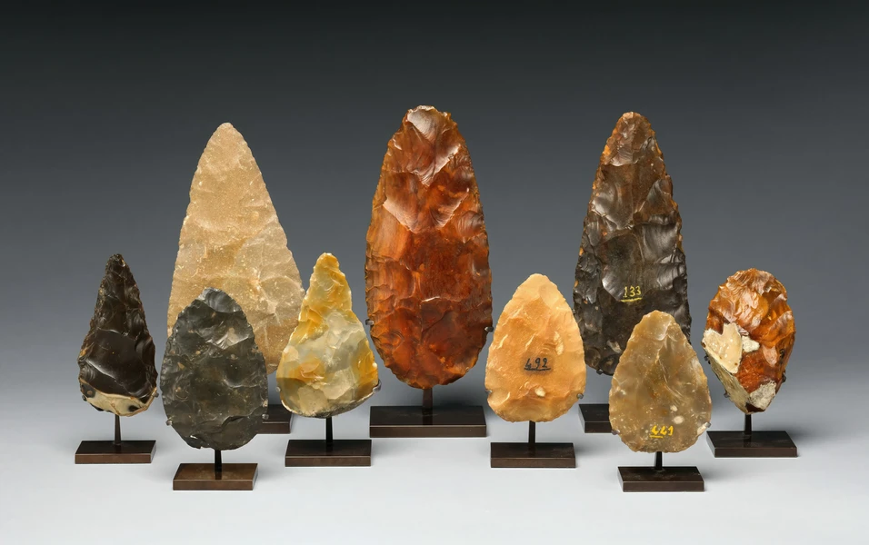 Pristine Adena-era stone tools found beneath Ohio golf course