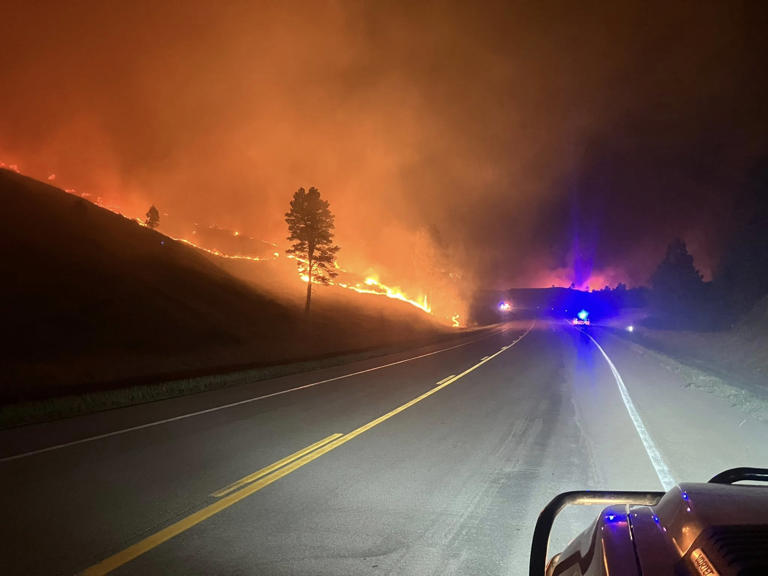 Wildfire burns nearly 9,000 acres in Nebraska Panhandle near South ...