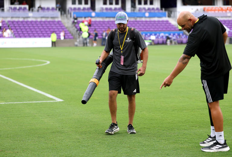 England v Costa Rica kick-off delayed as weather causes havoc