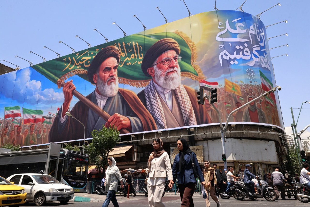 US launches fresh wave of strikes against Iran