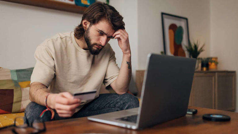 Credit One Bank warns of deep anxiety in US cardholders