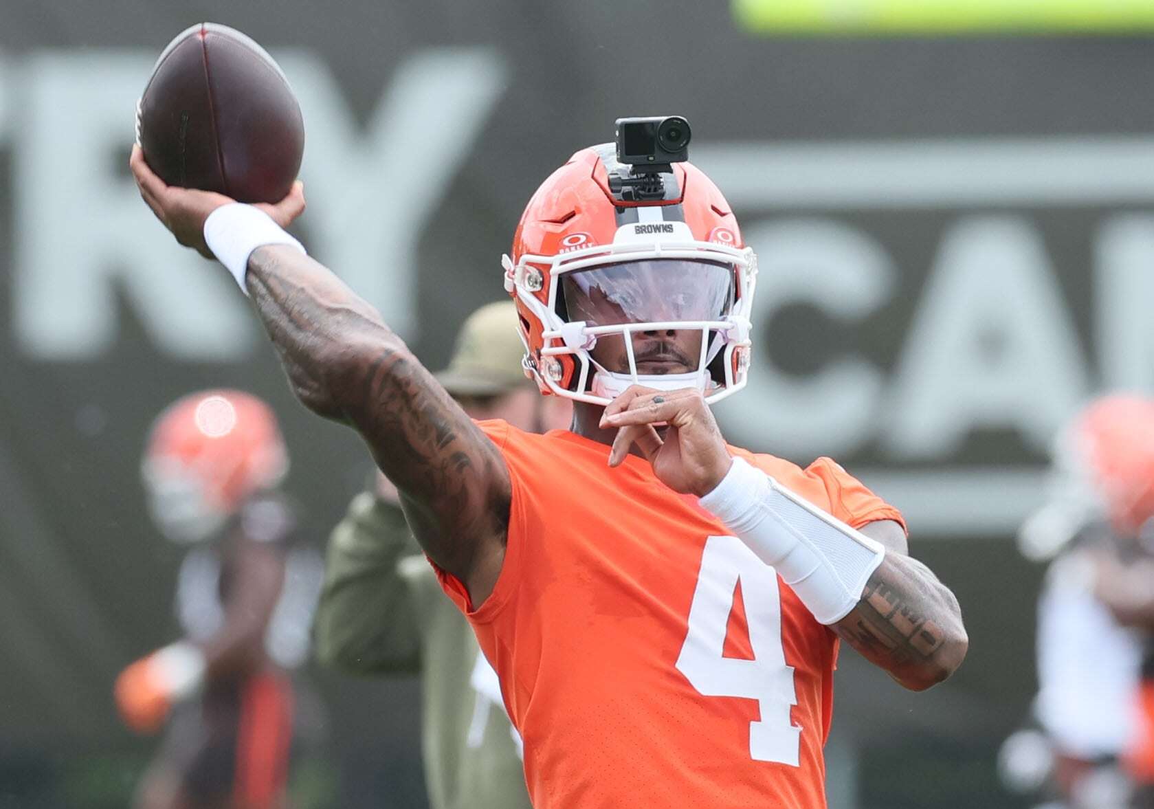 Deshaun Watson aims to block out any boos for him and cheers for ...