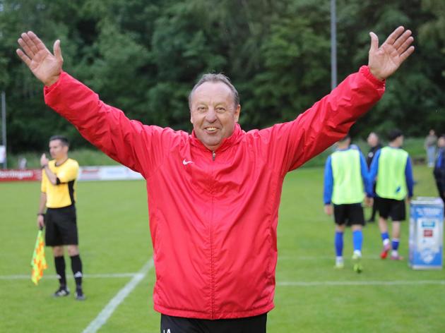 Krimi zum Alexi-Abschied: CSC 03 schlägt Bornheim und bleibt Hessenligist