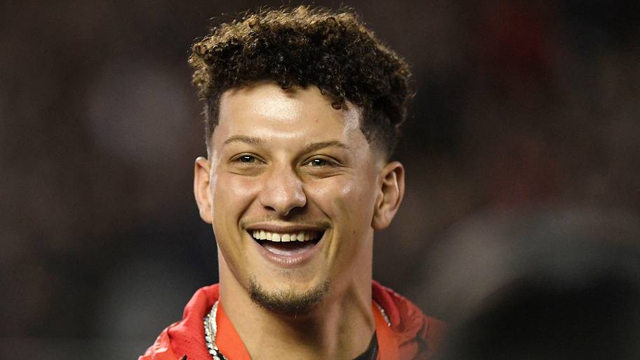 Patrick Mahomes’s new extension with Chiefs makes him NFL’s first half ...