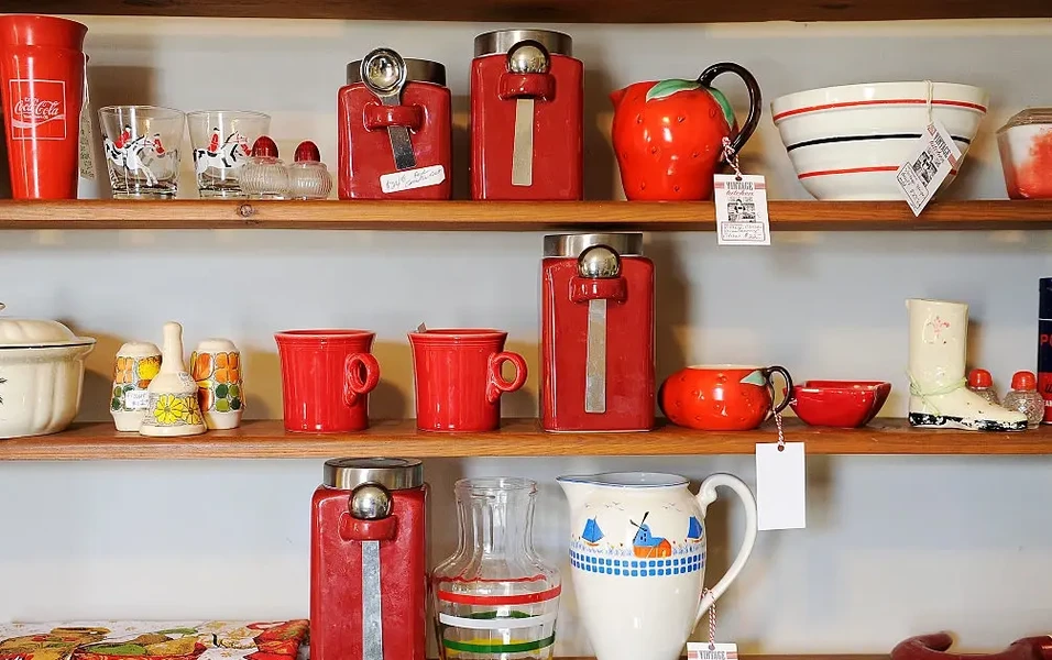 Vintage enamelware and softer interiors shape 2026 decor trends
