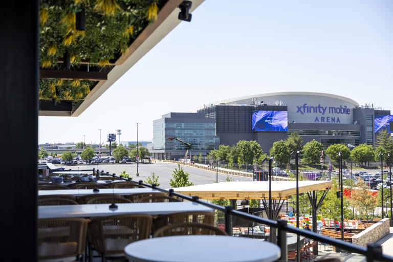 Where to watch the World Cup around Philly, from bars open to 4 a.m. to ...