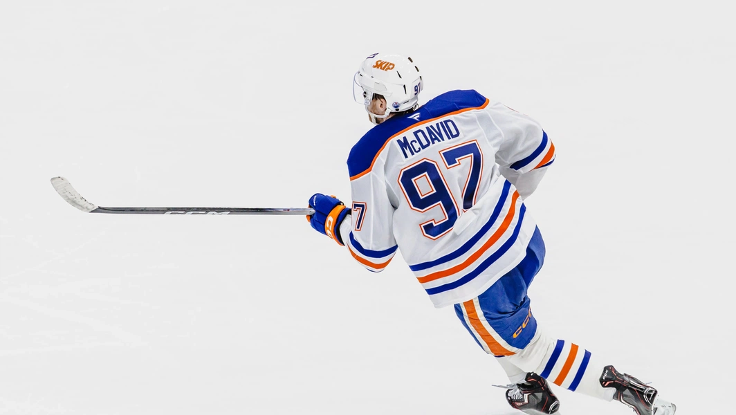McDavid expected to sign long-term as Larkin eyes exit