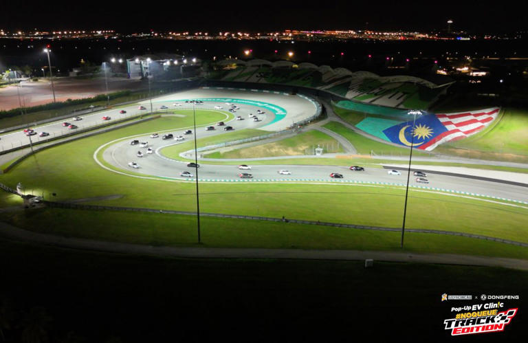 Over 100 EVs take over Sepang for SoyaCincau x Dongfeng pop-up EV ...