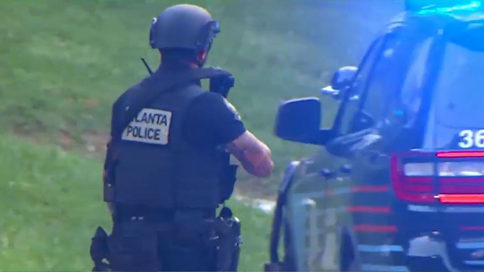 Suspect barricaded in west Atlanta home