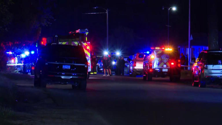 First alert: Large police presence seen in West Columbia