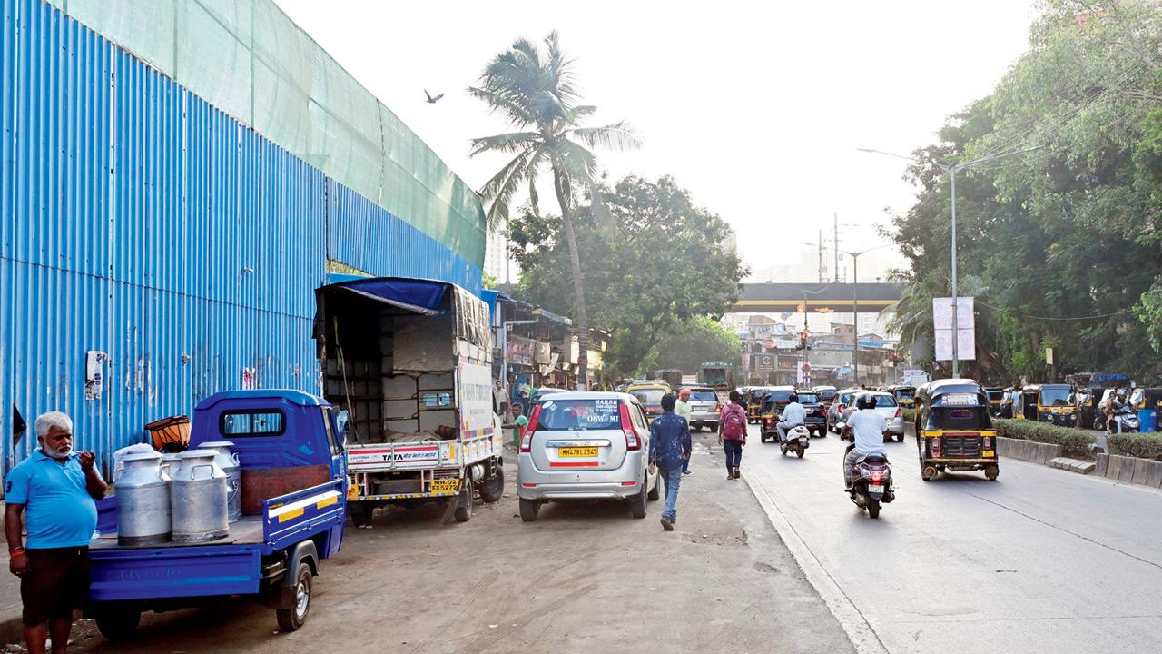 New flyover, old problem: Illegal parking resurfaces on Relief Road