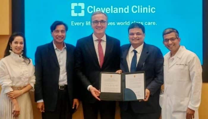 Maharashtra govt signs MoU with Cleveland Clinic, Brookfield, Arodhan ...