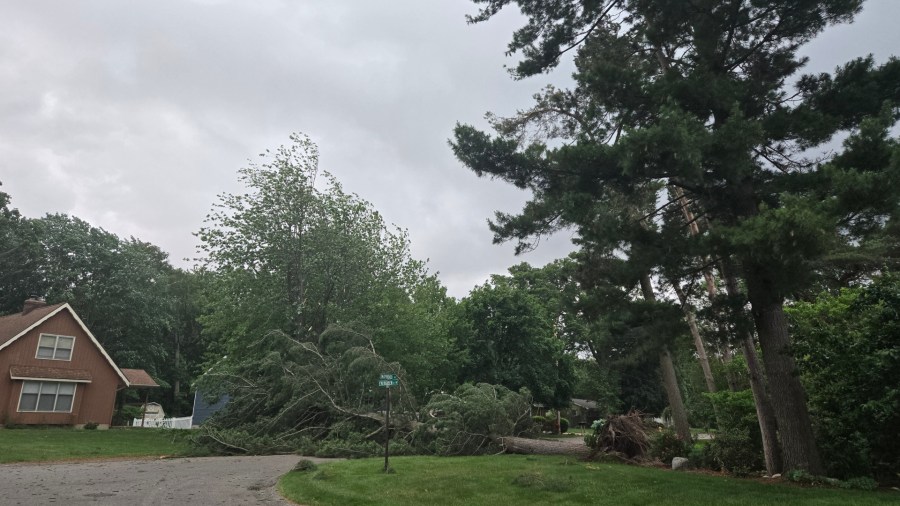 Power outages pop up in West Michigan amid storms