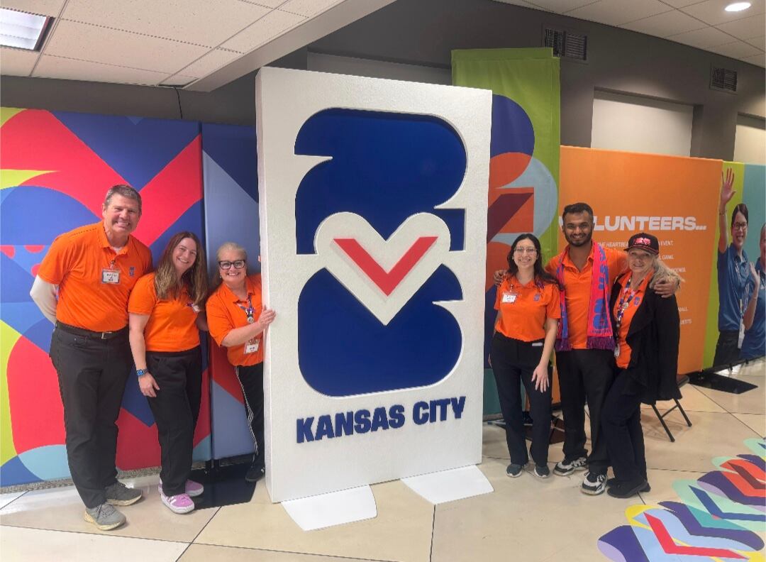 Thousands of World Cup volunteers welcome soccer fans to Kansas City