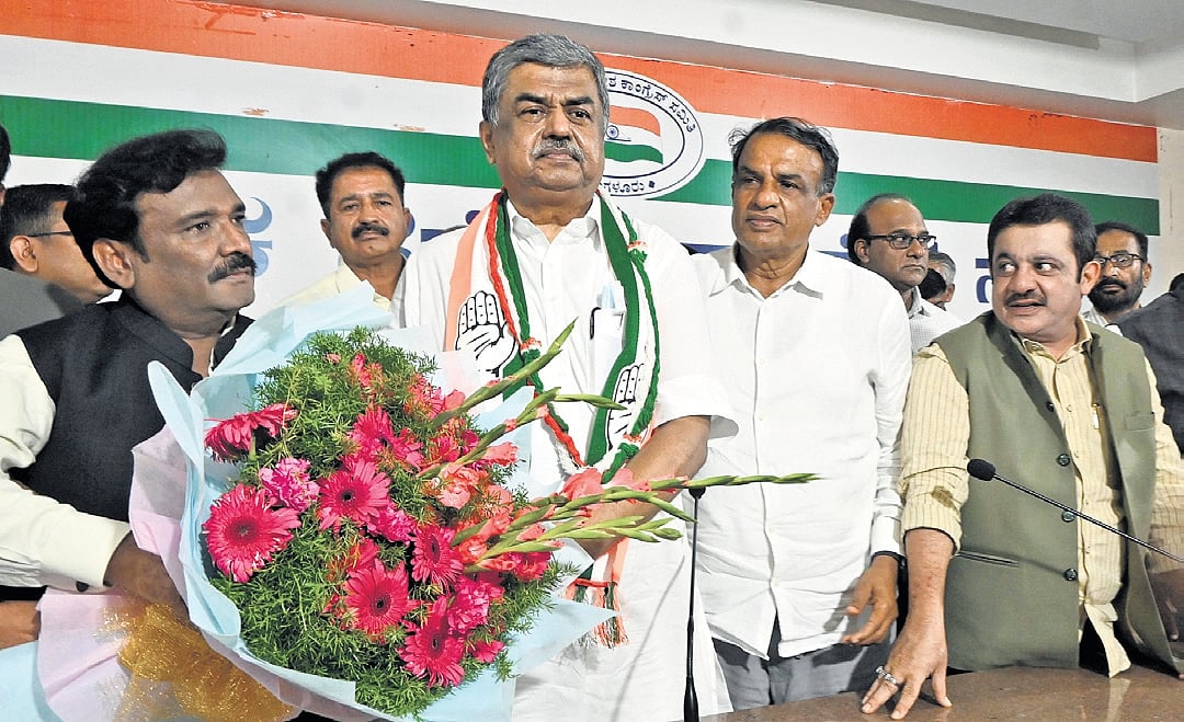 Hariprasad slams BJP over rejection of Meenakshi's RS papers, alleges ...