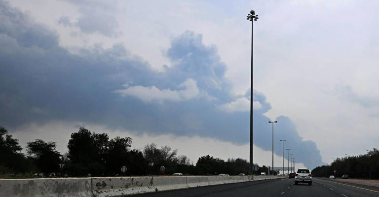 Kuwait closes airspace amid ongoing Iranian attacks