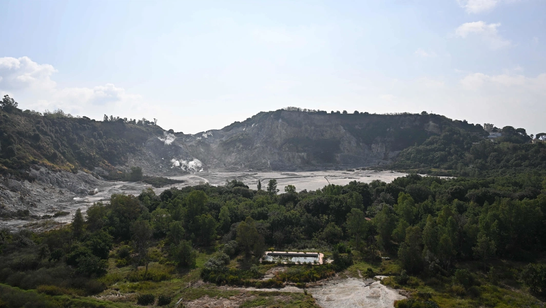 16 volcanoes with catastrophic eruption potential