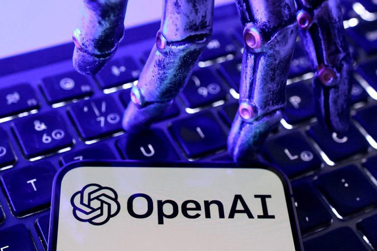 OpenAI considers drastic price cuts, anticipating war for users with ...