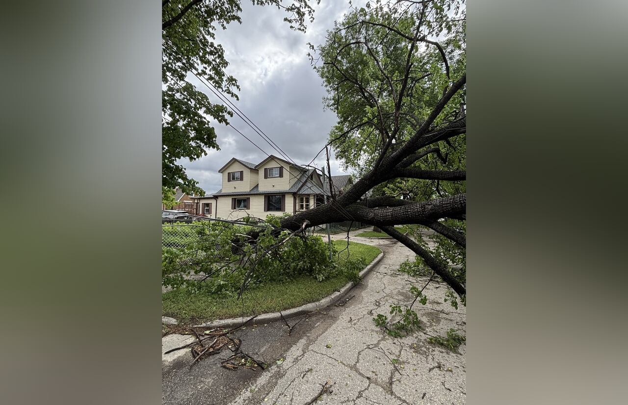 Power outage rolls into 2nd night for some as Manitoba Hydro continue ...