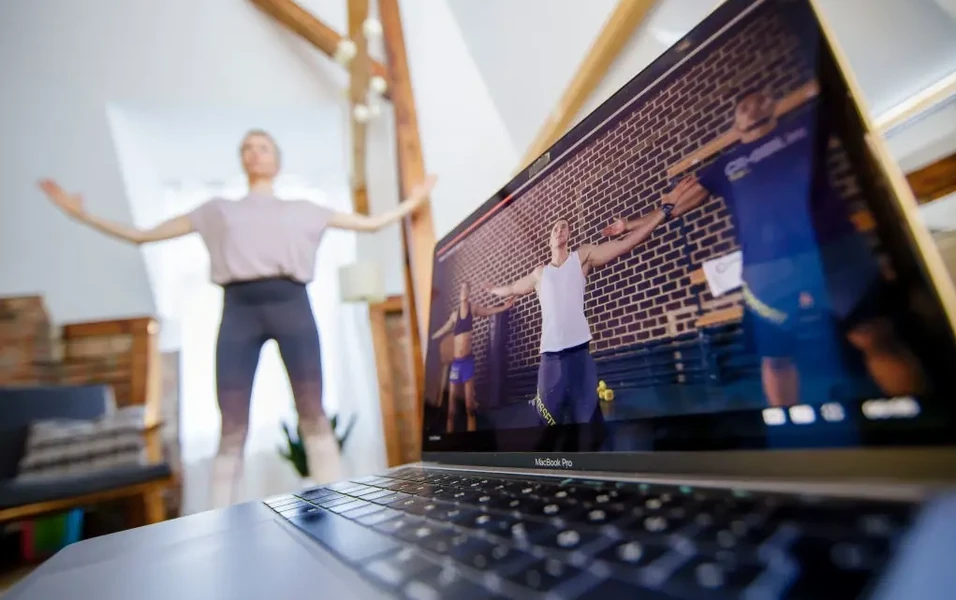 Home exercise tips that actually stick
