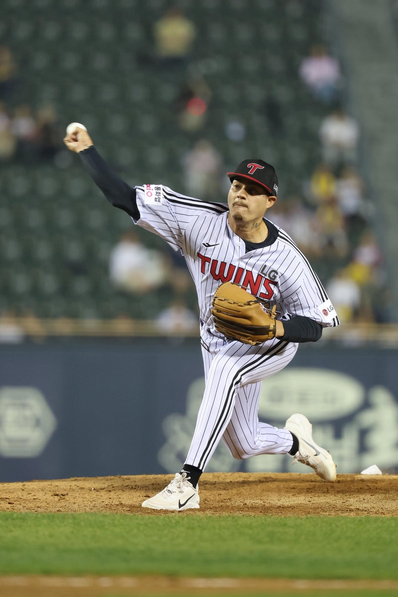 New Twins pitcher Rios eager to build on strong KBO debut