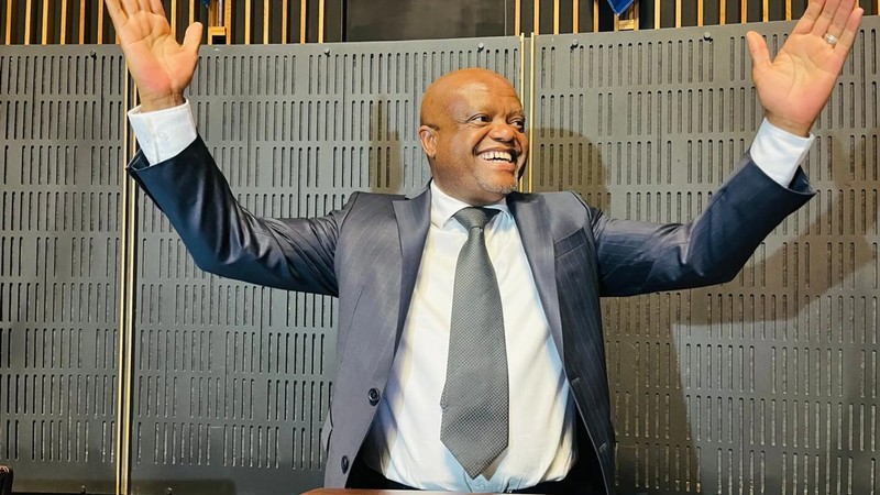 Joburg's financial crisis: Herman Mashaba and Mayor Morero clash over ...