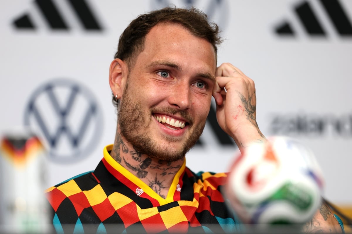 Karl-Ersatz Ouedraogo aus dem Urlaub zur WM: "Julian hat mich gefragt ...