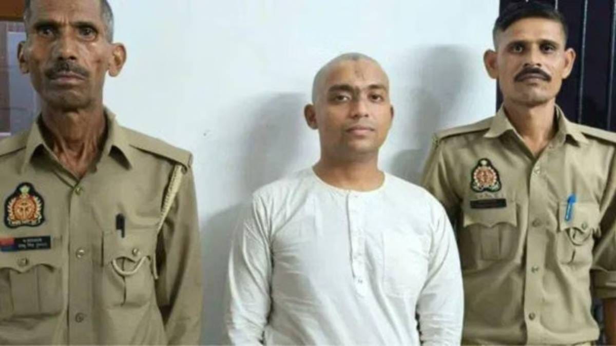 ‘Predator IIT Baba’ lured engg students with lies & livestream. Now UP ...