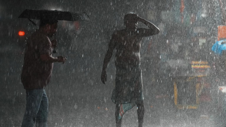 Delhi weather live: Heavy rain predicted in national capital, Noida ...