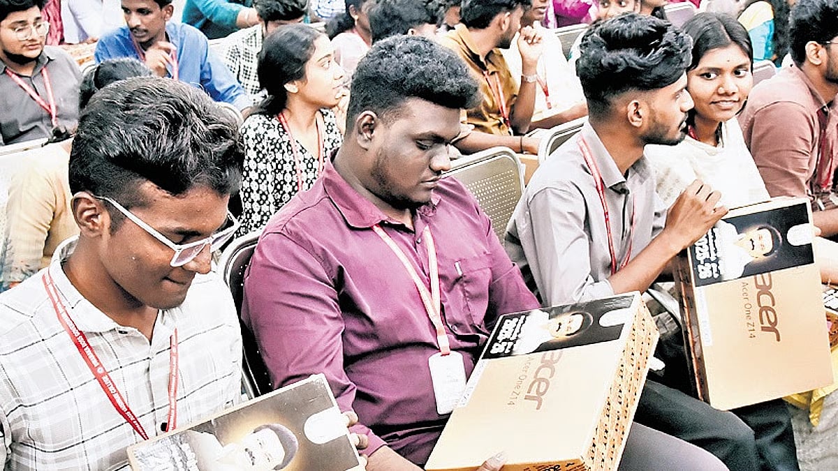 Telangana to roll out direct benefit transfer scholarships for ST, BC ...