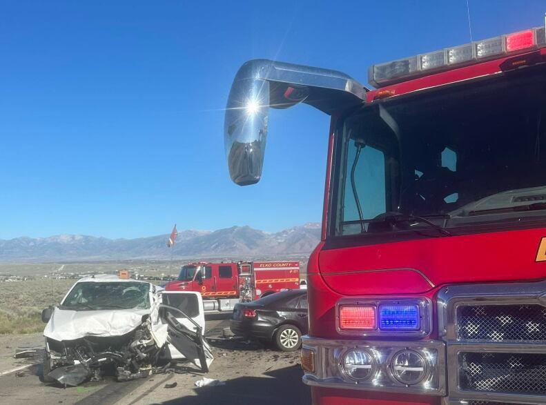 2 people died after a head-on vehicle wreck, firefighters say