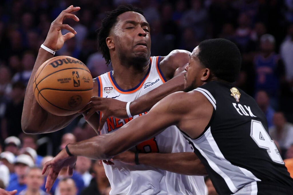 NBA fans point out mistake 'worse than JR Smith against the Warriors ...